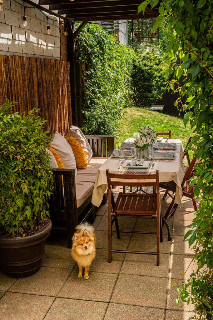 A Lovely Summer Garden Lunch – She Keeps a Lovely Home